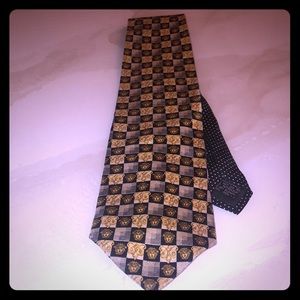 Versace | Accessories | Classic Original Gianni Versace Tie Black Golds ...